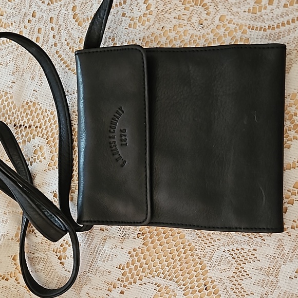 G.H. Bass & Co. | Bags | Vintage Bass Purse | Poshmark